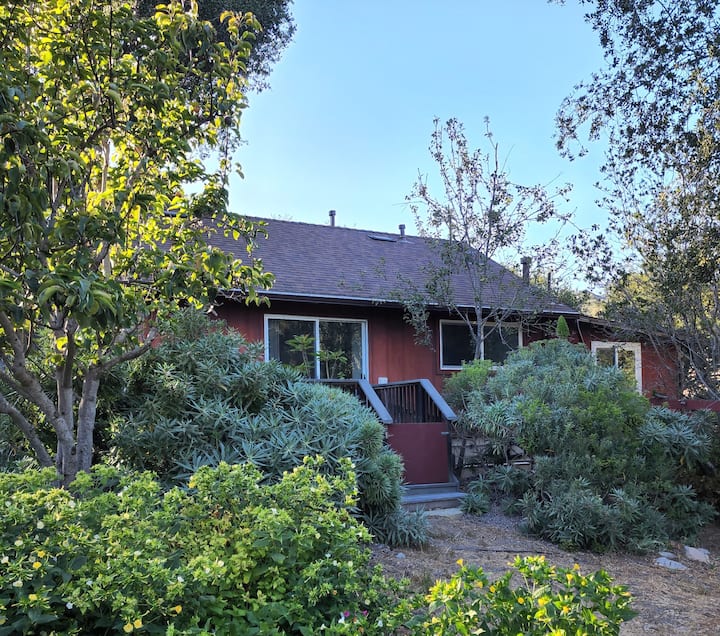 Peaceful And Quiet Hidden Hollow Guest House - Arroyo Grande, CA
