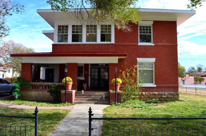 Spacious Queen Suite, Easy Walk To Downtown & Wnmu - Silver City, NM