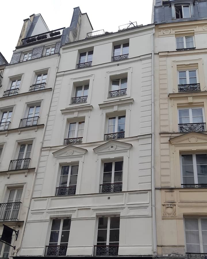 Studio Près Du Louvre, Calme Et Central - Paris