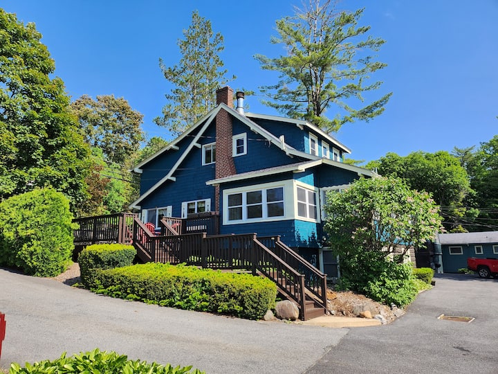 Lake George Water Access - 5 Bedroom Sleeps 14 - Lake George, NY