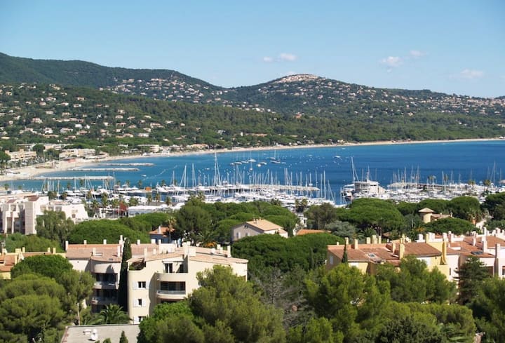 Superbe Location Avec Vue Sur La Baie De Cavalaire - Cavalaire-sur-Mer