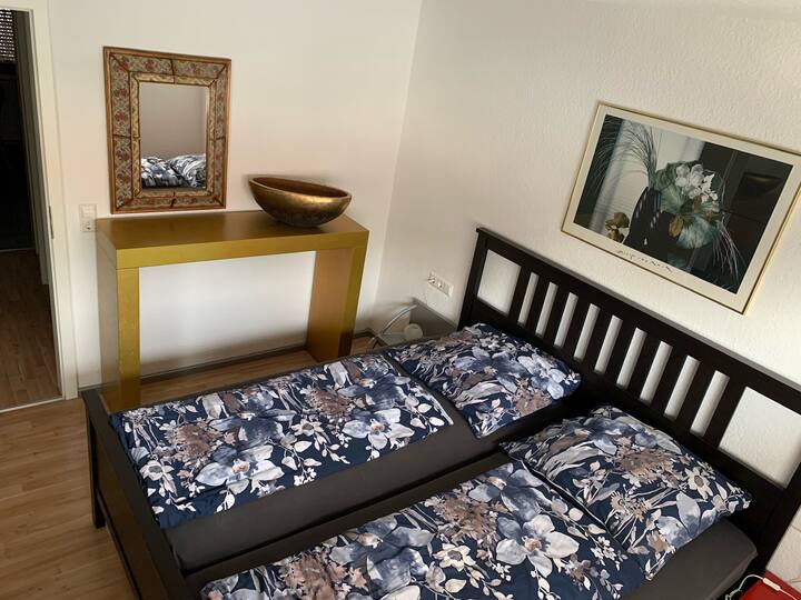 Gemütliche 2 Zimmer Wohnung Mit Balkon - Bietigheim-Bissingen