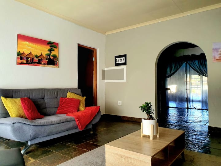 Adorable Budget 3q Room (Pool) - Randfontein