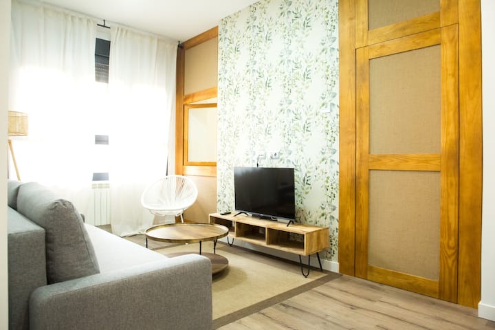 Elégant Appartement Laud1 -Nouveau/famille/wifi/tv - Valladolid, Spain