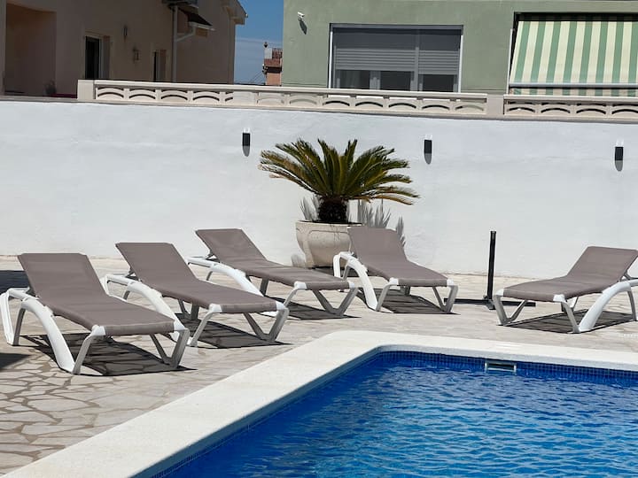 Villa Mit Pool - Strandnah - Platz Für Großfamilie - Vinaròs