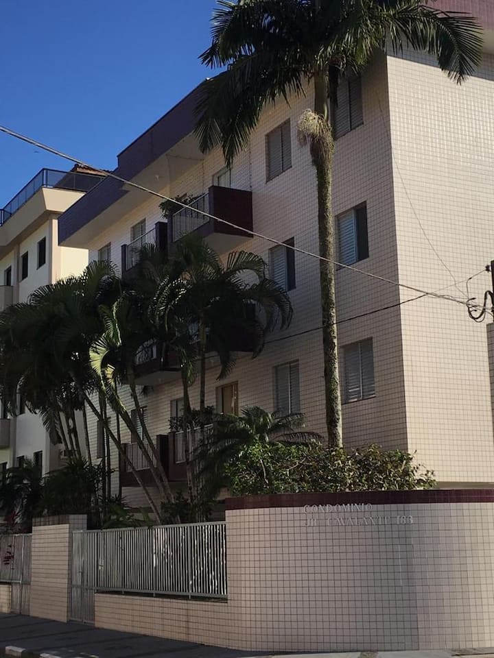 Apartamento Encantador à 50 Metros Da Praia - Ubatuba