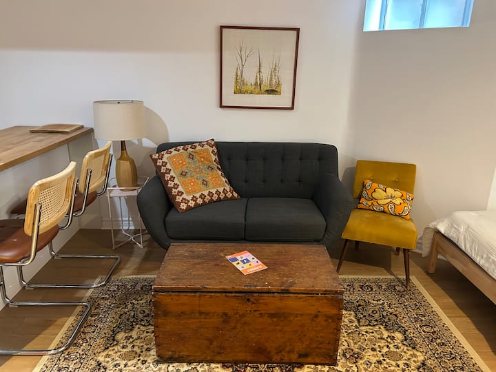 Lovely, Clean, Private Studio Apartment - Toronto