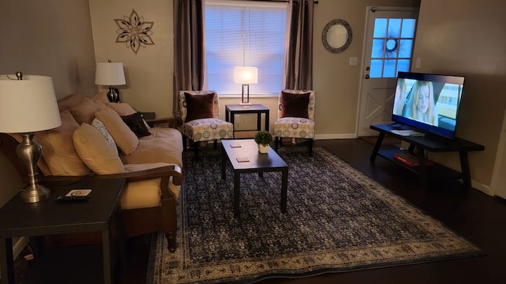 5 Blocks From Downtown - Athens, GA