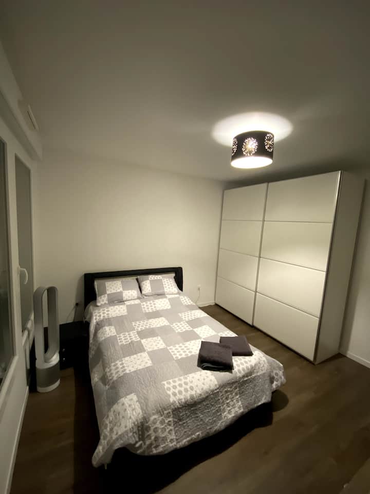 Appartement  F2 Cosy Et Bien éQuipé - Saint-Ouen