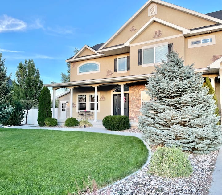 Spacious Basement Apartment W/ Private Entrance - Idaho Falls, ID