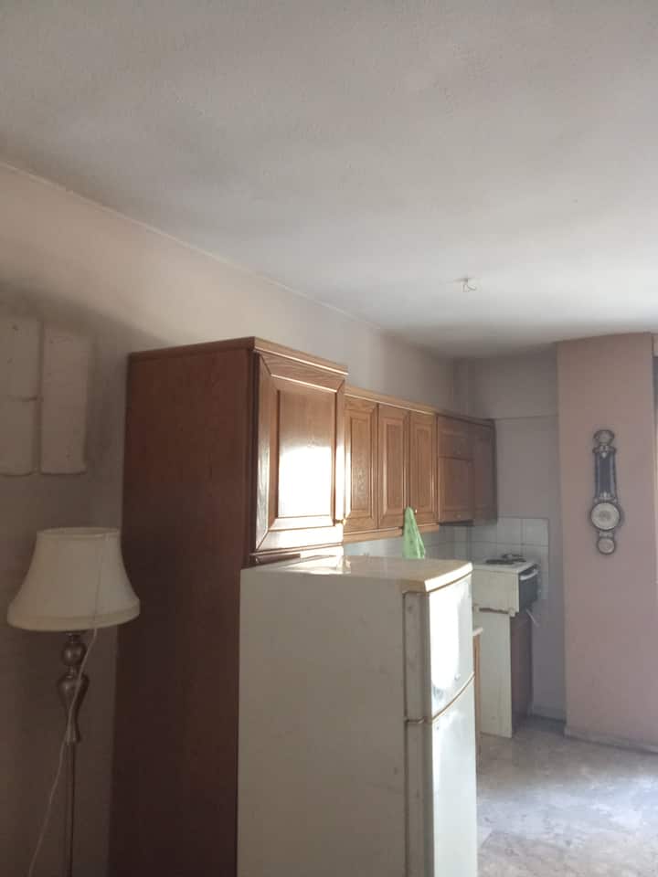 Solonas Place - Драма