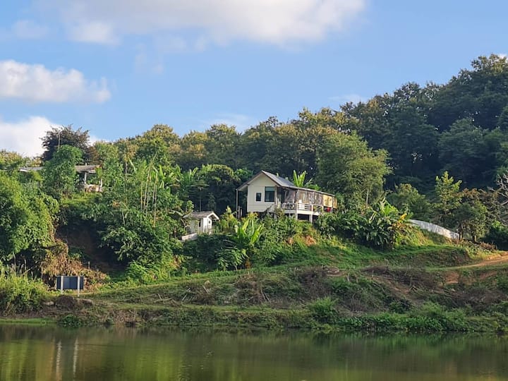 Farmhouse Mountain&lake View Near Baan Dam Museum - Chiang Rai