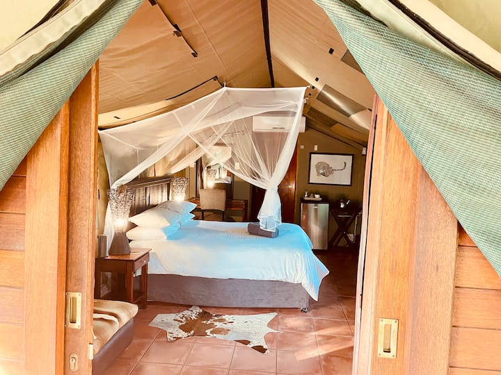 Luxury Couple Tent Bushbuck With En-suit Bathroom - Marloth Park