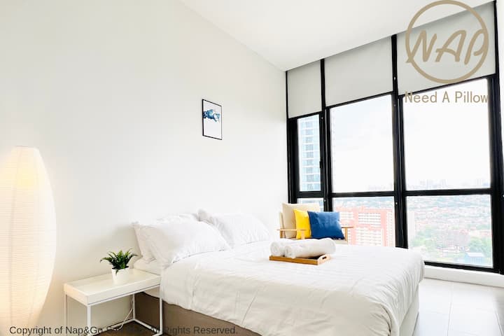 (Ken) Bangsar Lrt 3mins 6 Pax Free 1parking - Kuala Lumpur