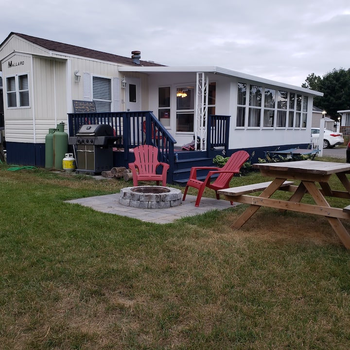 Cottage At Sherkston Shores Beach, Port Colburn - Crystal Beach