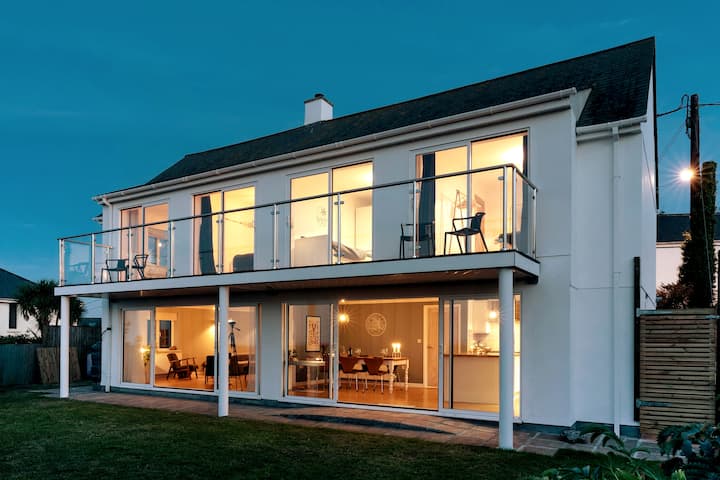 Stunning House In St Ives With Sea Views & Parking - St Ives