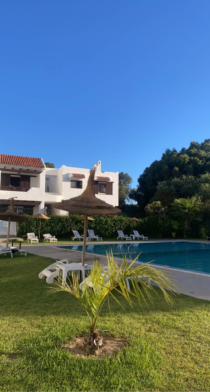 Maison Très Chaleureuse Avec Piscine - Martil