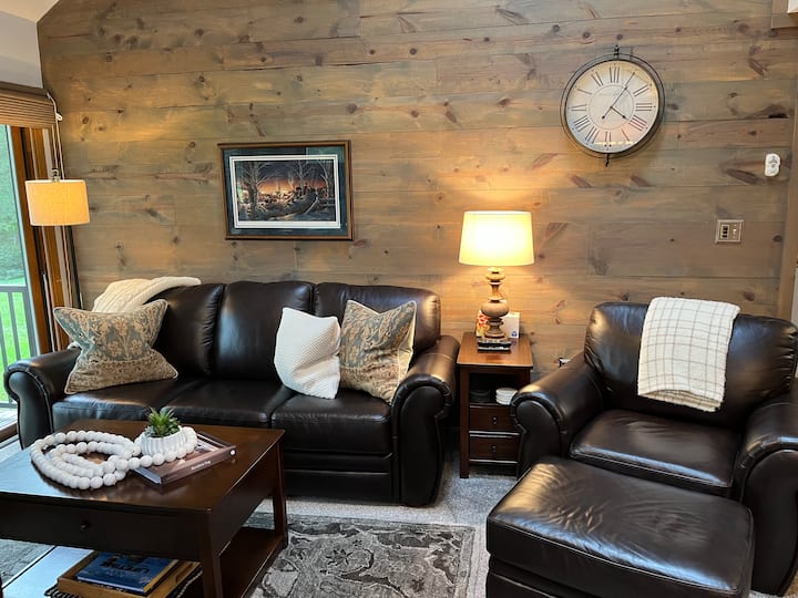 Cheerful, Cozy, And Relaxing! - Galena, IL