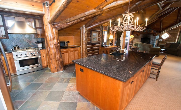 3/3 Bedroom Suite-lake Placid-the Whiteface Lodge! - Saranac Lake, NY