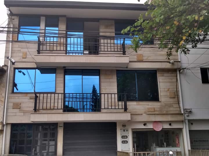 5. Hermoso Apartamento-loft Amoblado - Medellin, Antioquia, Colombia