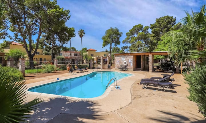 Pet Friendly Getaway W/ 2 Pools - 圖森