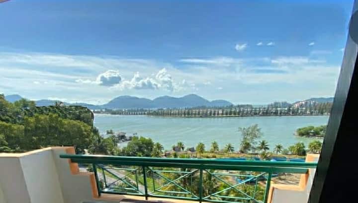 Marina Cove Resort Teluk Batik Lumut Homestay - Pangkor Island