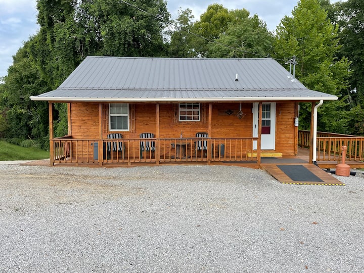 Cabin 1 - Minutes To Dale Hollow Lake - Dale Hollow Reservoir, TN