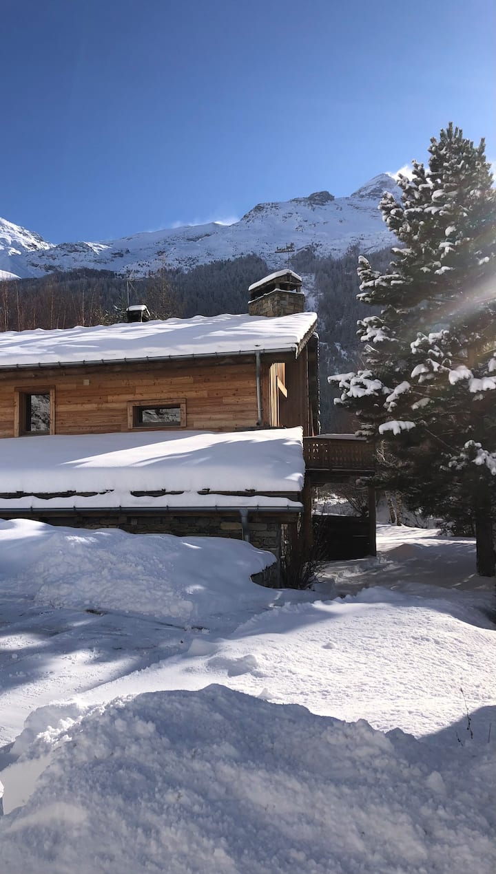 Chaleureux Gîte 6-8 Personnes Dans Chalet Savoyard - Lanslevillard