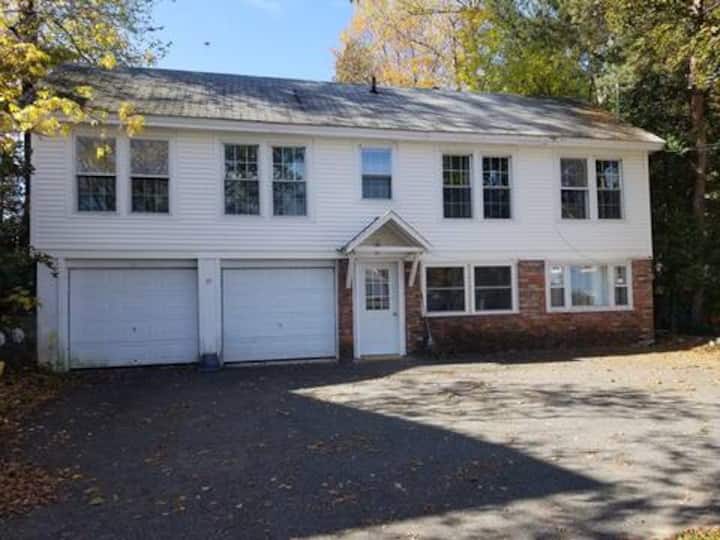 Robin's Nest Charming Whole House Rental - Saranac Lake, NY