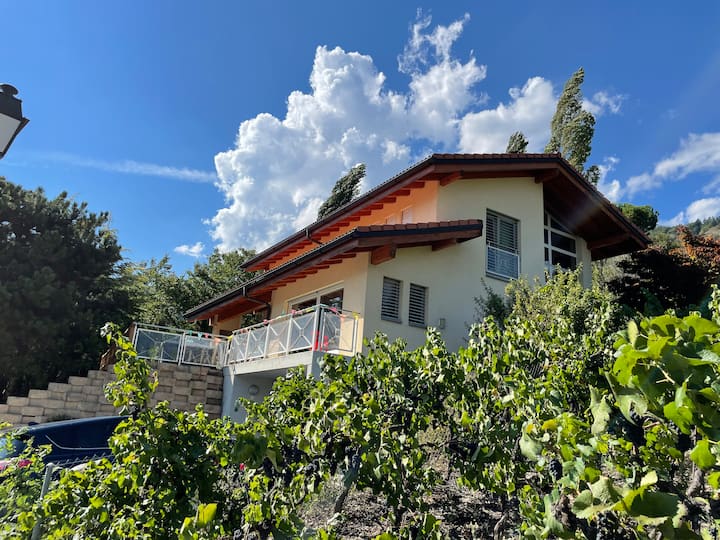 Villa Située à 15’ De Crans-montana (Ollon Vs) - Sierre