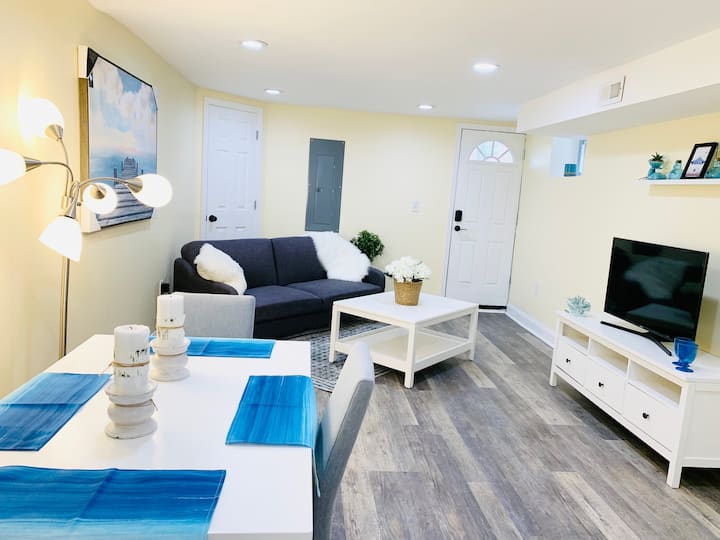 Luxury 1b/1b Near Hopkins & Historic Fells Point - Maryland