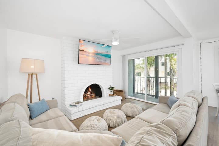 New - 3 Bedroom Near The Balboa Pier And Fun Zone - Newport Beach