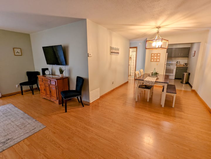 Condo Near Presque Isle With Pool! - Erie, PA