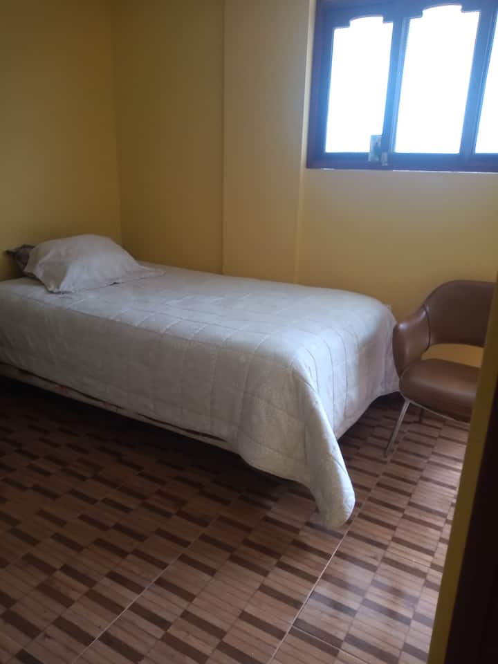 Habitación Individual - Chachapoyas