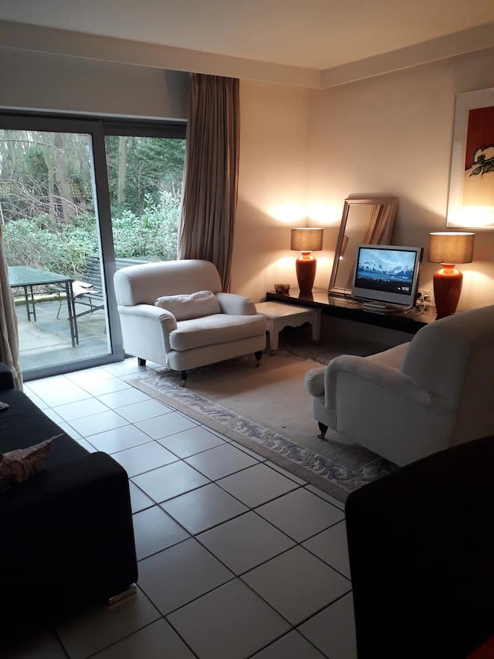 Comfort And Peace At The Garden - Leiden