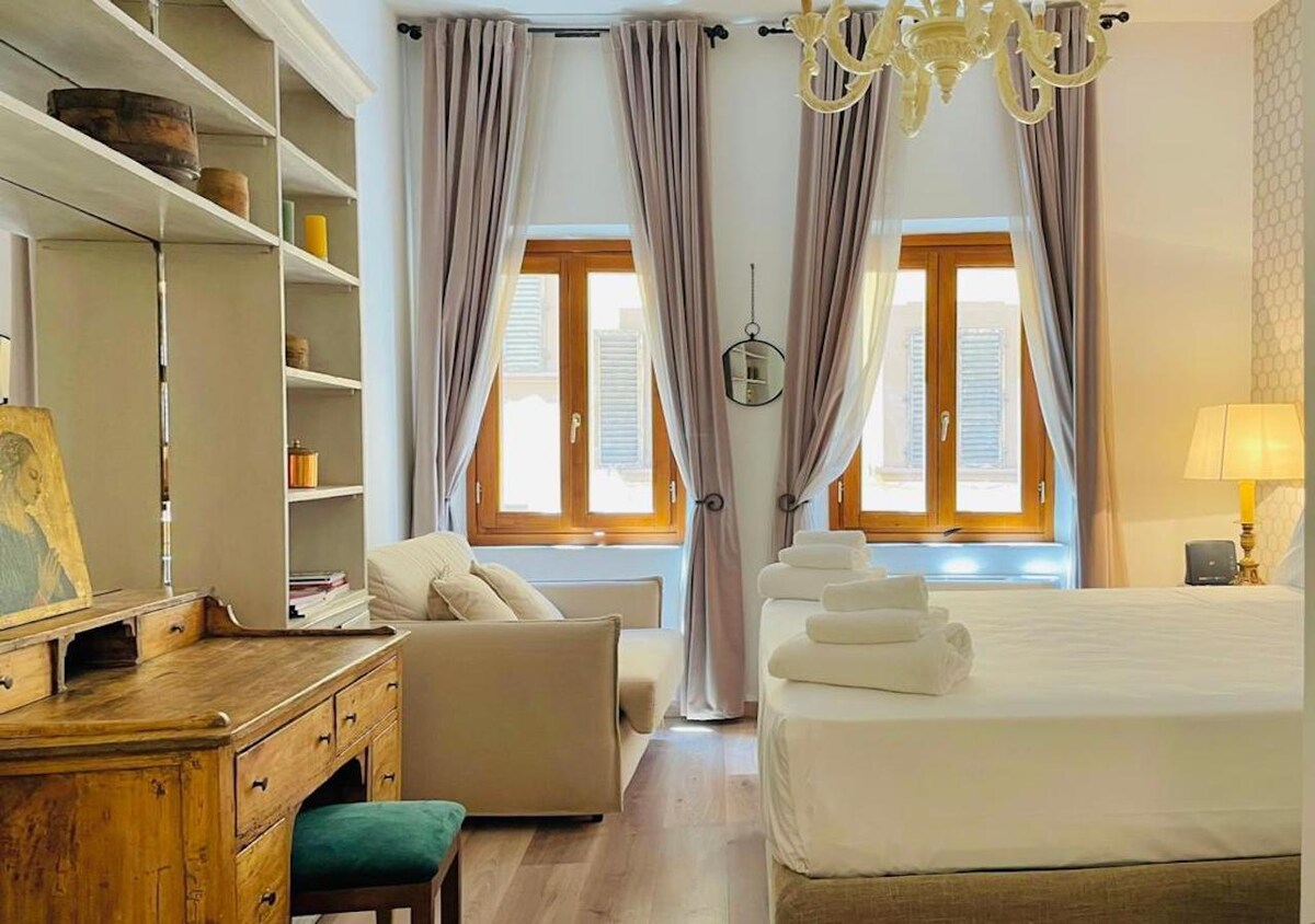 flohome - Santa Maria Novella apt. - Condominiums for Rent in Florence ...