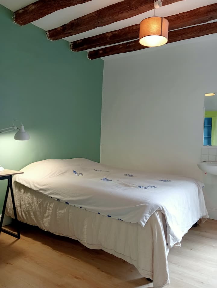 Chambre Avec Lavabo - Angers