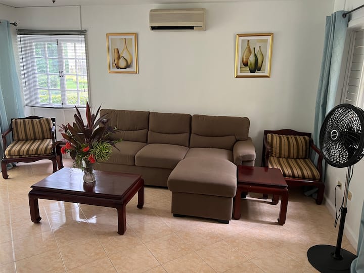 Brookside Mysticridge Spacious 1 Bedroom Apartment - Ocho Ríos