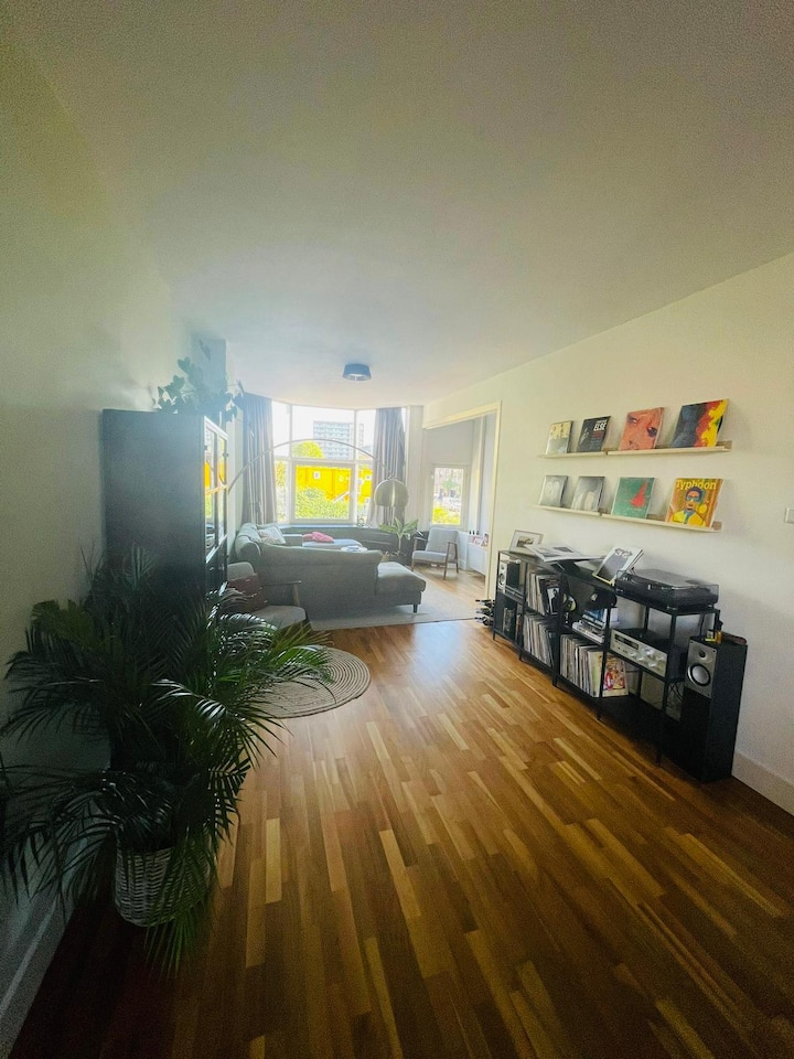 Waterfront Apartment Close To City Center! - Den Haag
