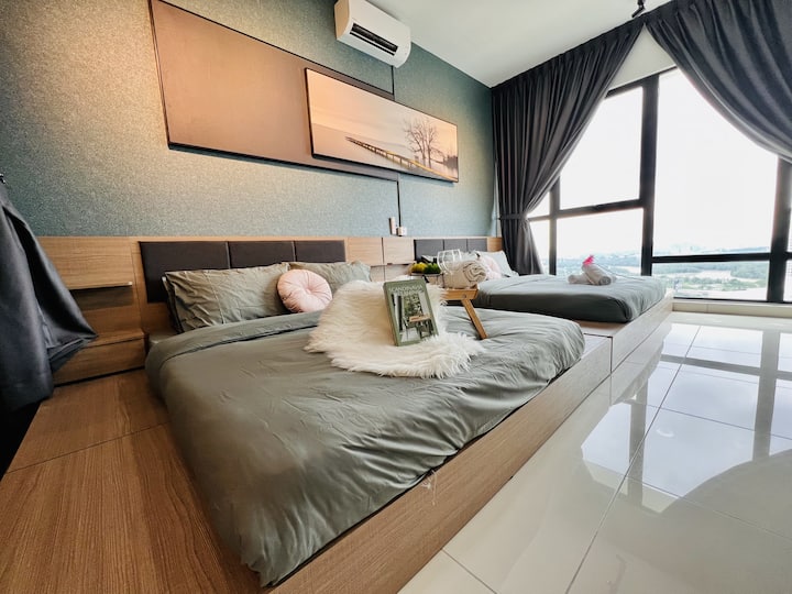 Gathering House With Massage Chair @Mosaic 8–16pax - Johor Bahru