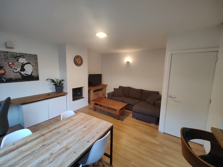 Level Floor Apartment - Bruges