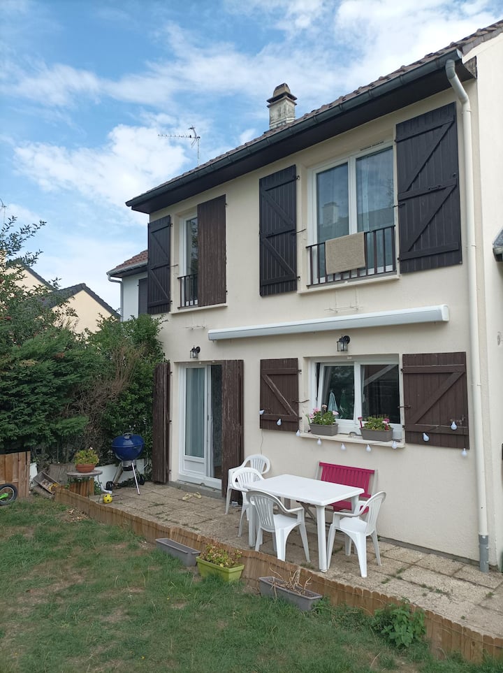 Maison Chaleureuse Entre Paris Et La Nature - Pontault-Combault