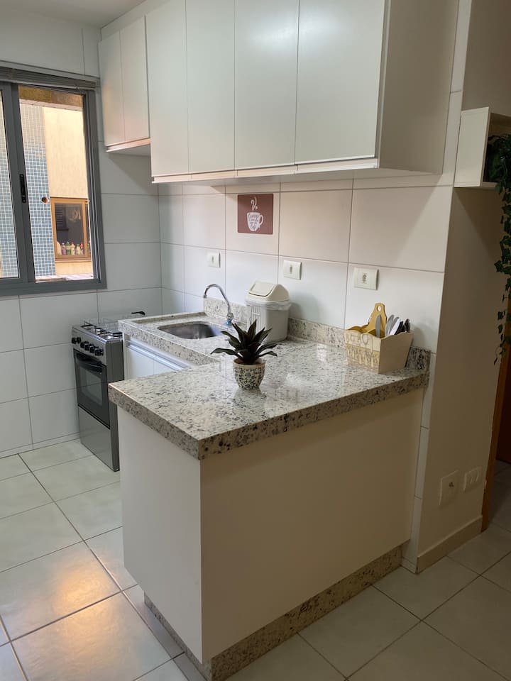 Kitnet Charmosa E Completa -