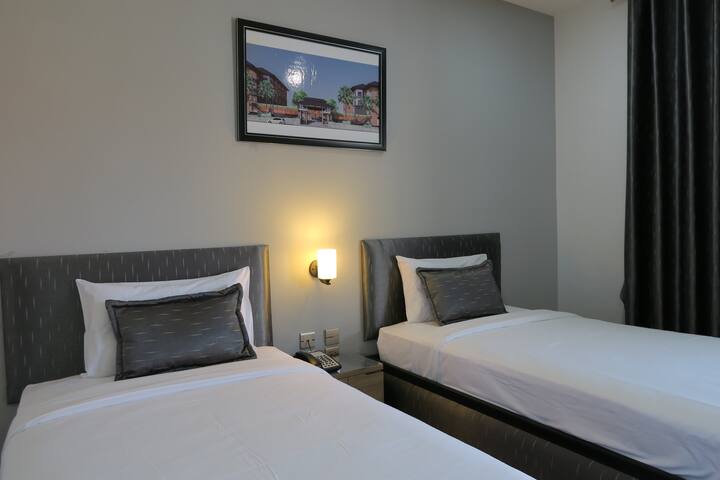 The Mira Hotel -Twin Bed - Chiang Rai