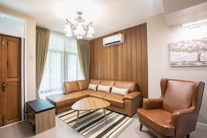 Le Ping 2 House-1mins Walk To Night Bazaar - Chiang Mai