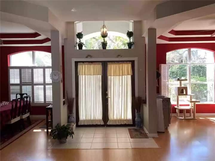 Cheerful 4 Bedroom Villa With Pool. - Alafia River State Park, Lithia