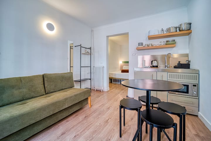 Apartamento Para 4 Personas. Sofá Cama Doble. - Madrid