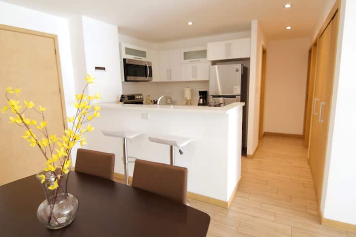 *Guate* Deluxe Apartment With Gym, Zone 10, 509 - Guatemala