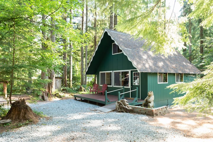 Elk Run - Hot Tub, Wi-fi, Smart Tv, Firepit - Ashford, WA