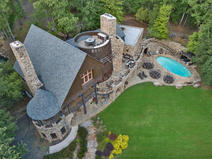 Lake Lanier Castle/your Own Private Resort - Don Carter State Park, Gainesville